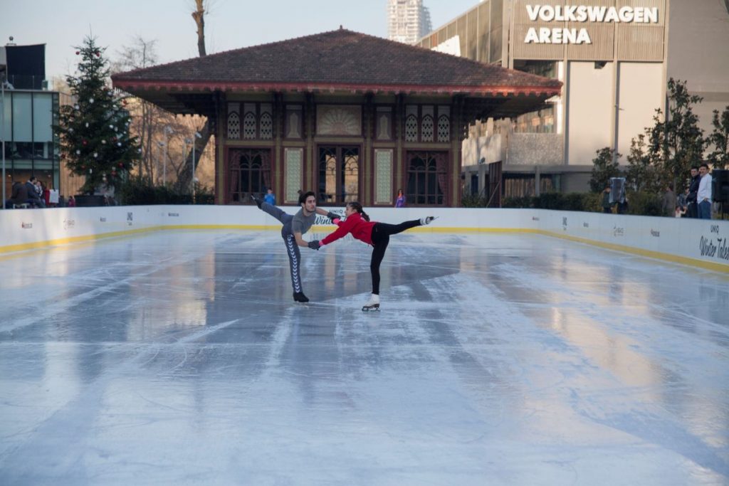 İstanbulun En İyi Buz Pisleri | İstanbuldaki Buz Pisti